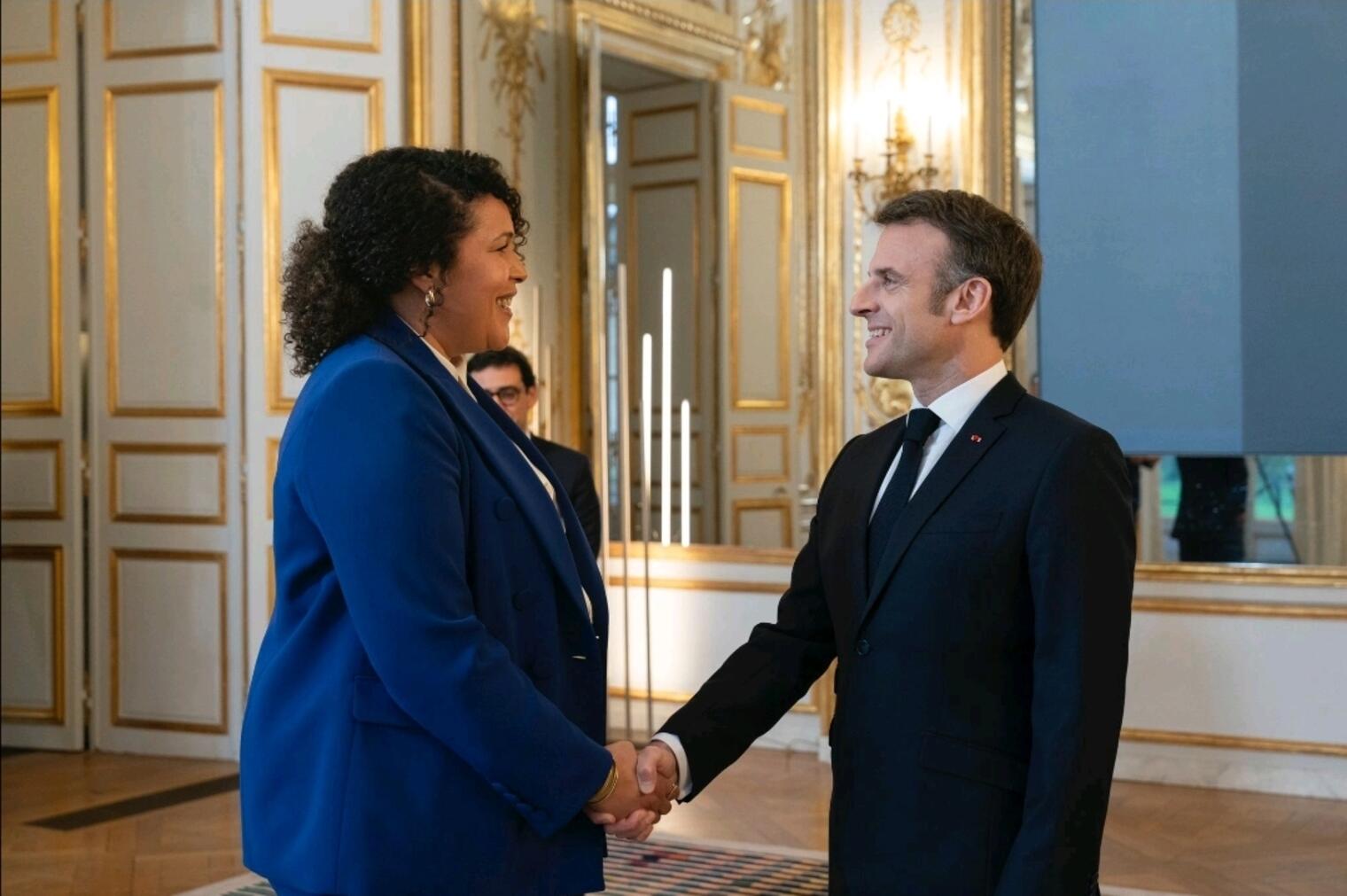 Diplomatie : Remise des lettres de créance de Madame l’Ambassadrice du ... Diplomatie : Remise des lettres de créance de Madame l’Ambassadrice du ...